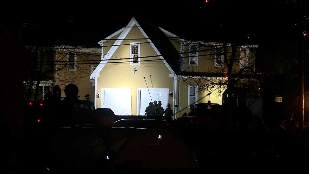 Cohasset an damages police station with chain saw, barricades himself in home