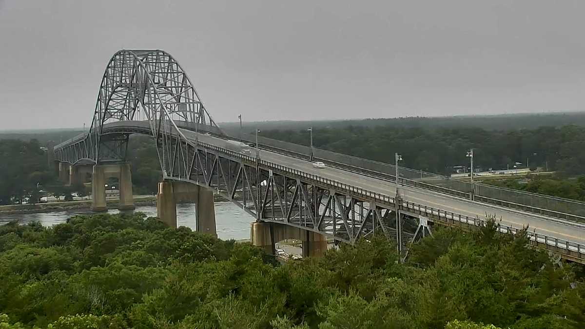 Bourne Bridge lanes limited as repair work begins