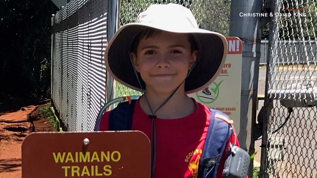 A 12-year-old Boy Scout used his skills to rescue lost hiking couple ...