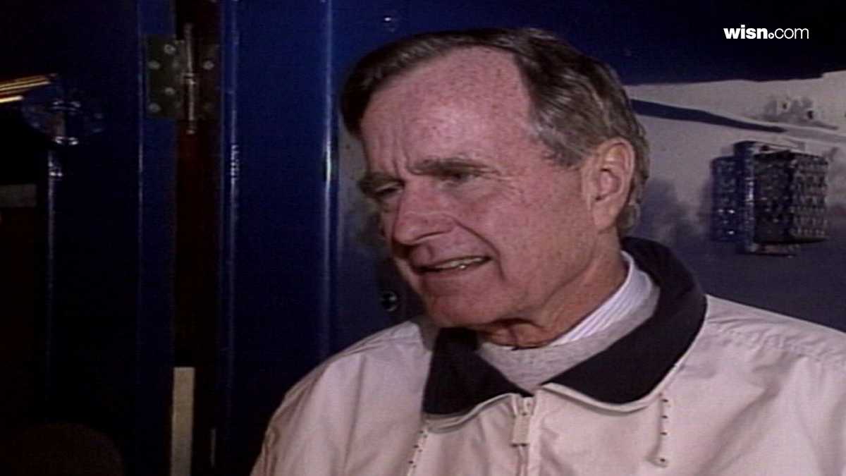 From the Archives: President George H.W. Bush during '92 re-election ...