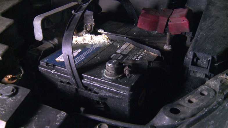 Cold car battery breakdown: If your car battery is more than 3 years ...
