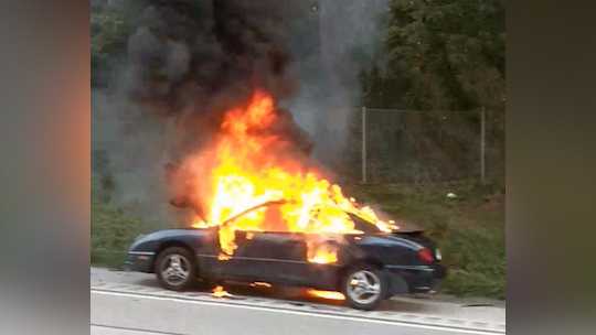 Flames engulf car along I-83