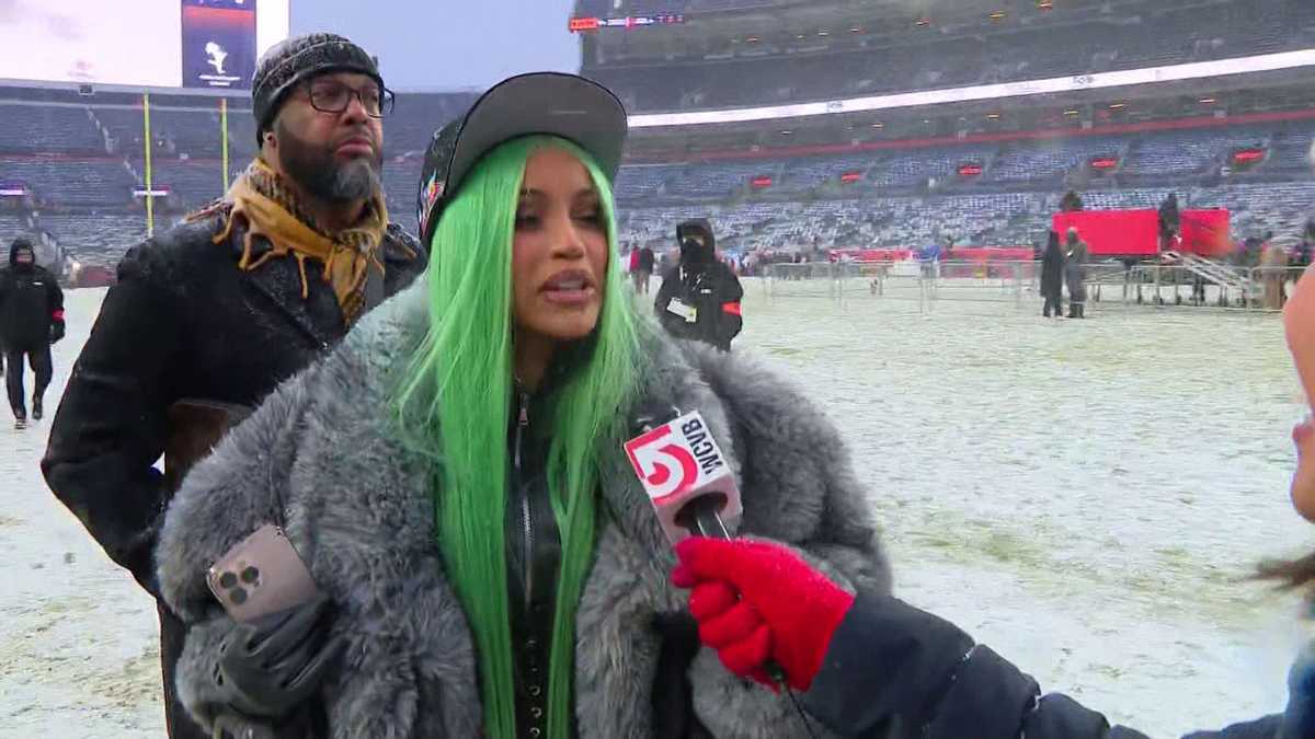Cardi B praises Diggs, Patriots as they punch ticket to Super Bowl