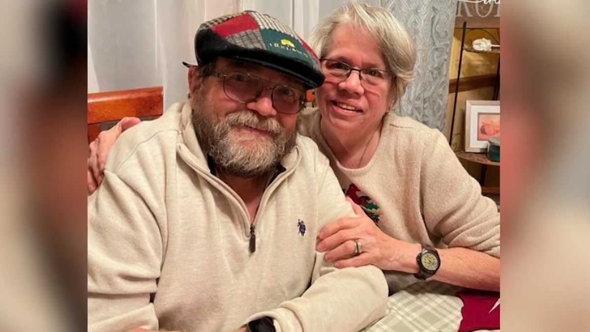 Marshfield Couple Killed In Their Home Authorities Id Suspect