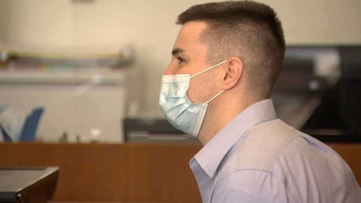 Former Mass. youth hockey coach pleads guilty to sexually assaulting 8 boys