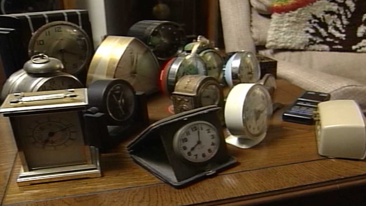RETRO FIND: Man adjusted 4,000 clocks for daylight saving time
