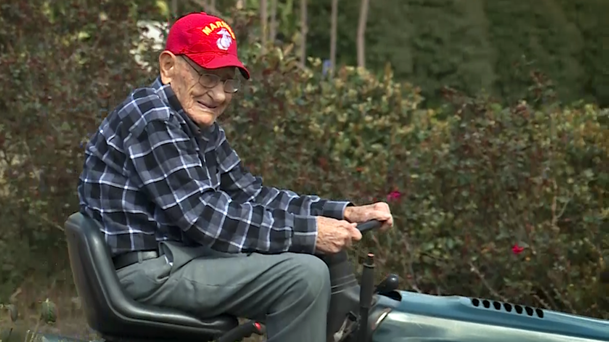 Col. Carl Cooper: Alabama war hero turns 100 years old, still cuts his ...