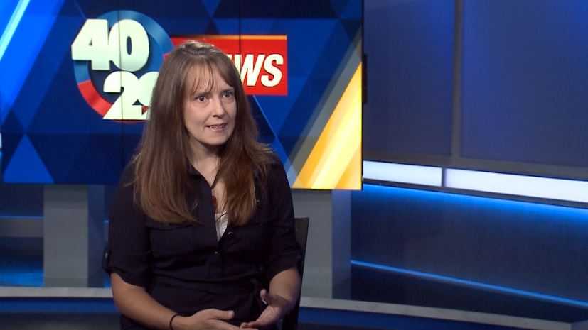Crisis therapist on how to talk to kids about school threats