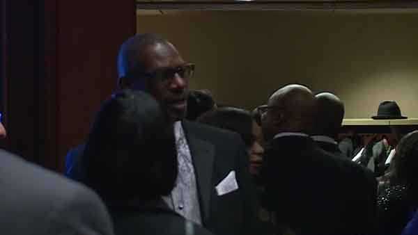 Courtis Fuller receives President's Award at MLK banquet