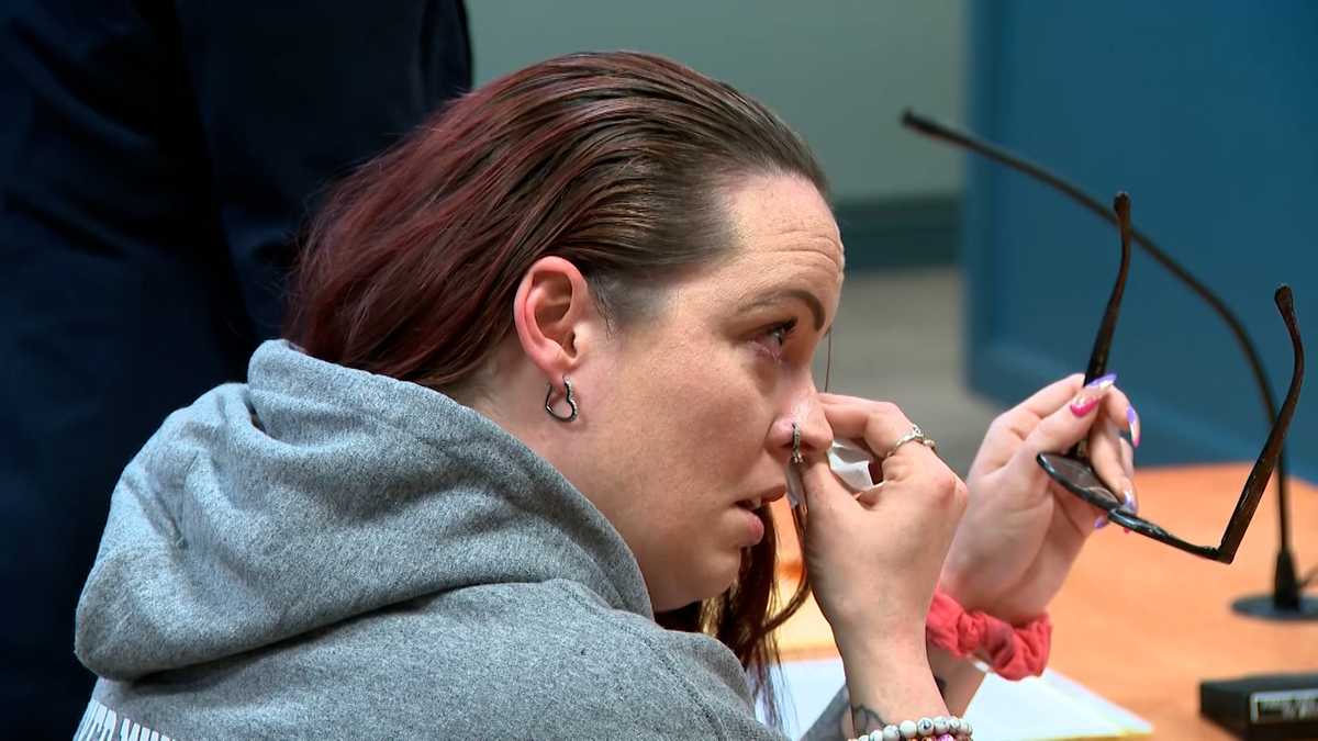 Harmony Montgomery's mother asks judge to declare girl legally dead