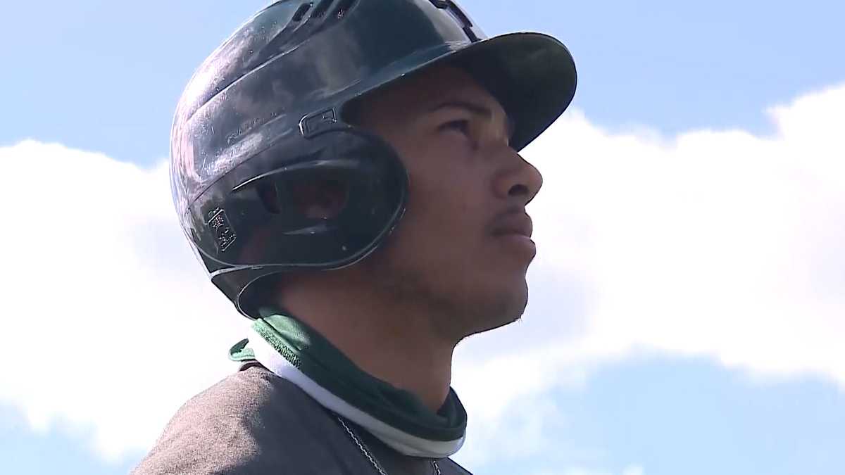 Trinity's Daylen Lile named KHSBCA's 2021 Mr. Baseball