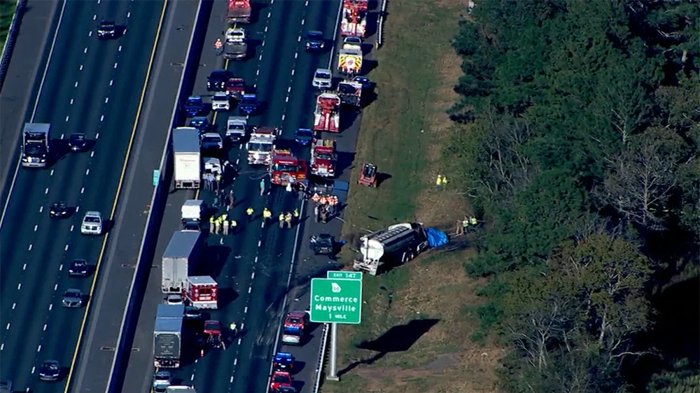 8 family members killed in Georgia interstate crash