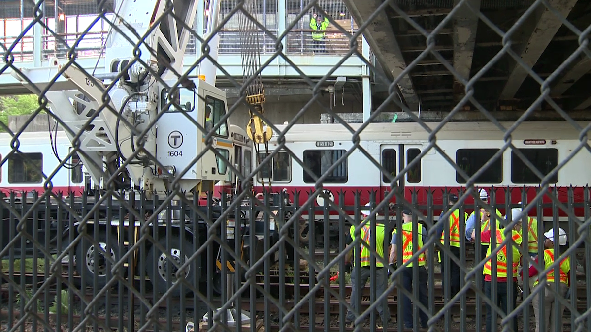MBTA warns riders of Red Line delays during morning commute following ...