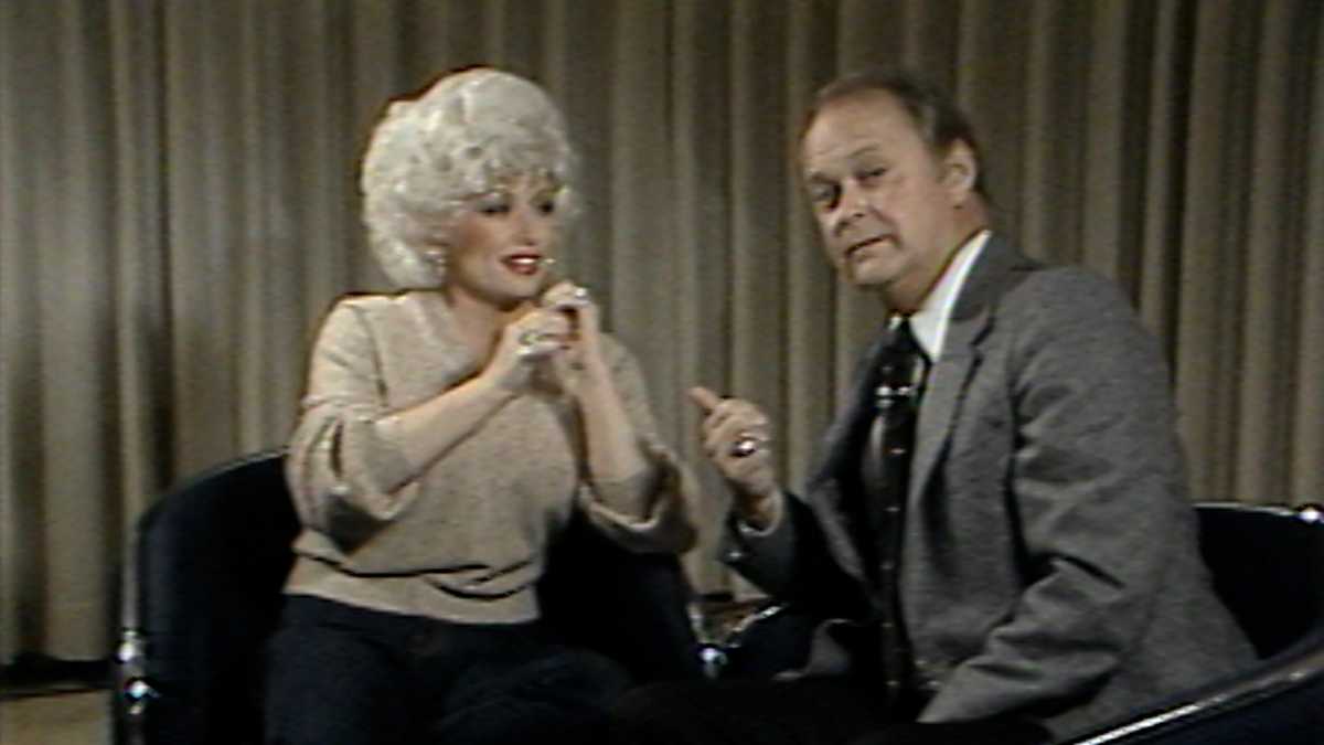 Dolly Parton Plays Her Nails In 1981 Interview On Kcra