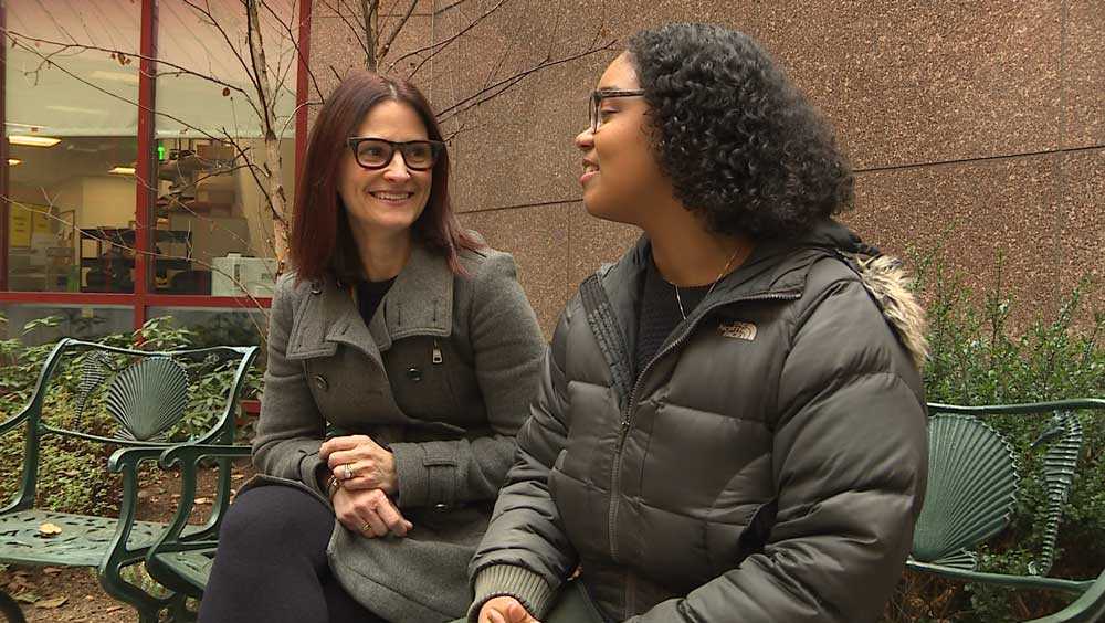 Stranger helps Boston student with perfect grades, failing kidneys