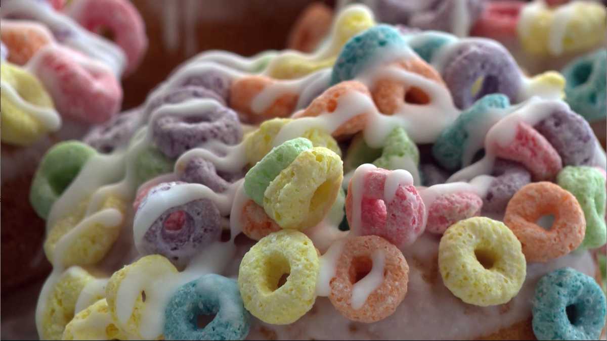 16 Cuisine: Epic Donuts