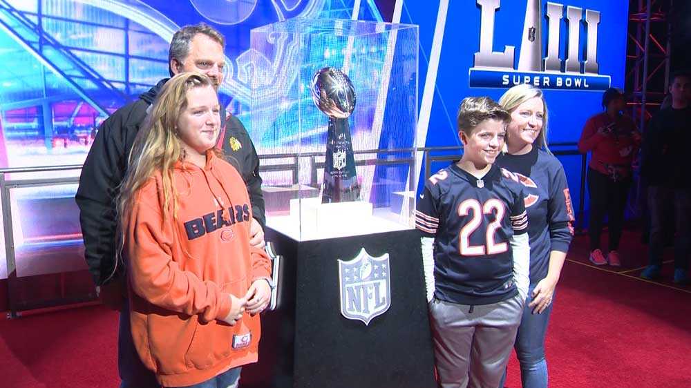 Fans take part in Super Bowl Experience in Atlanta