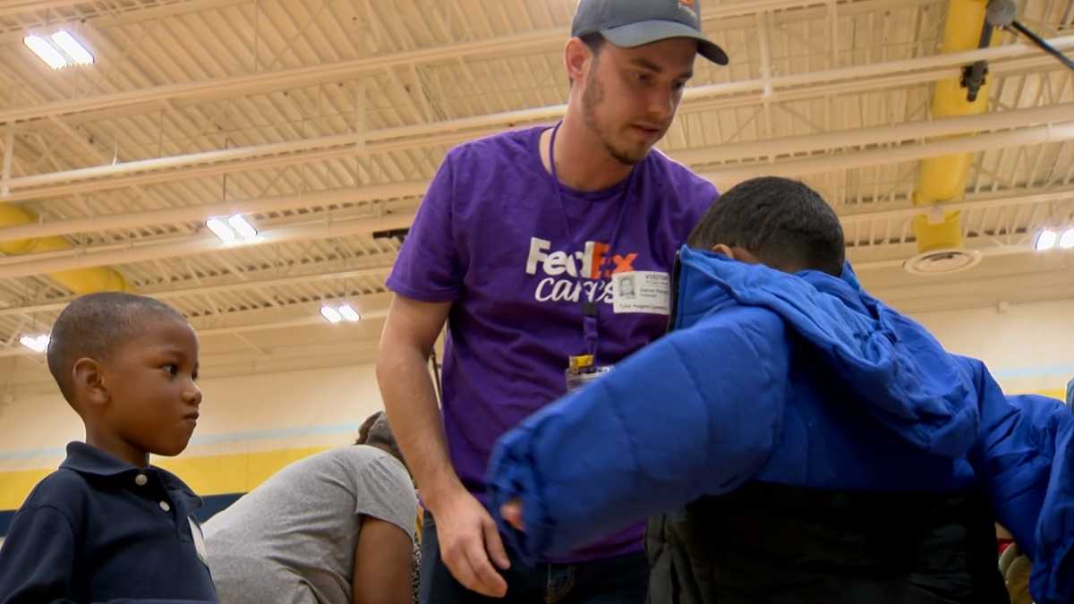 Hundreds of kids in need get new coats