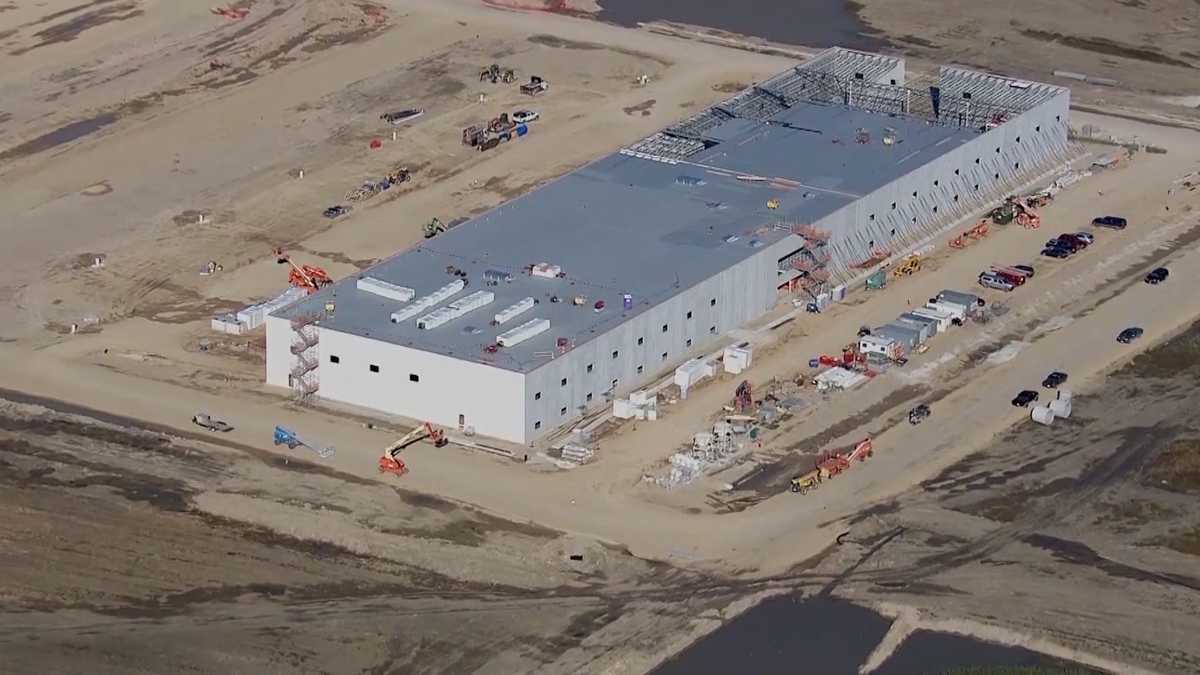 Could the trade war with China help Wisconsin's Foxconn project?