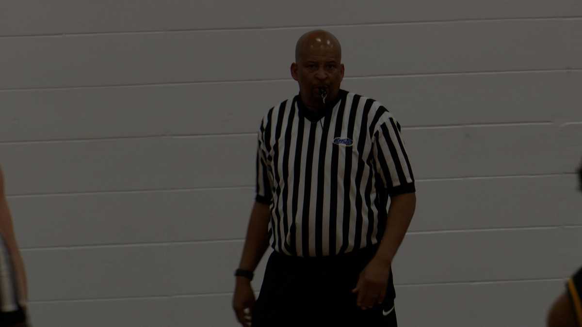 Summer basketball event honors Louisville legend