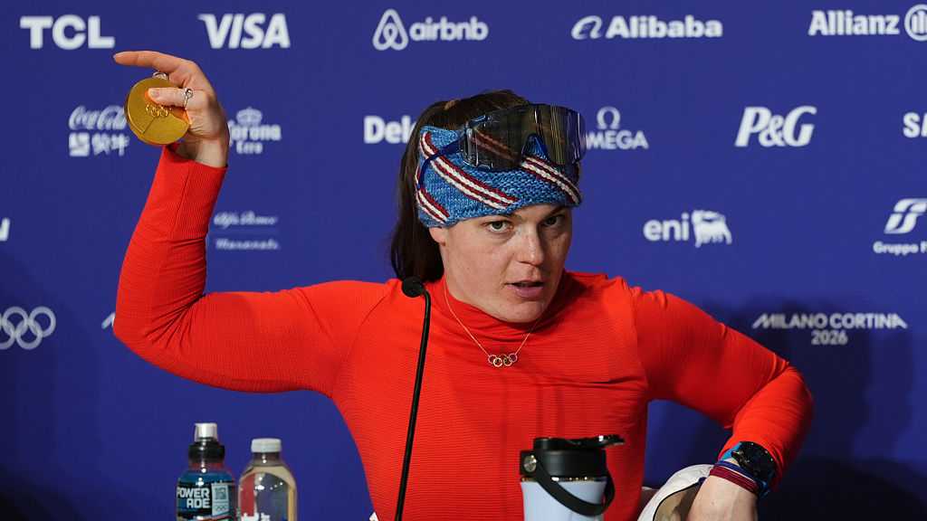 Olympic medals fall apart at Milan Cortina Games