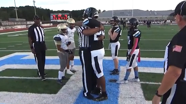 Helena, Alabama military homecoming Army dad dresses as referee
