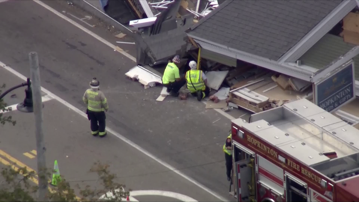 Building collapses onto Main Street, partially closing busy thoroughfare