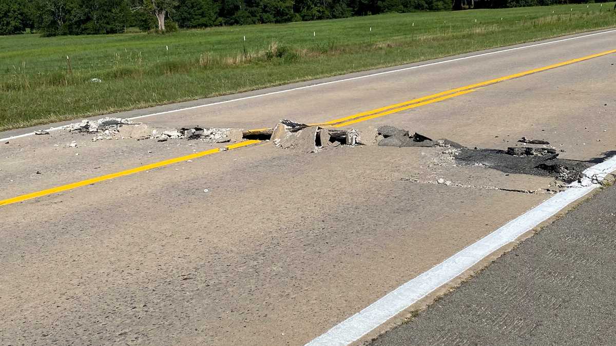 High heat buckled part of U.S. Hwy. 64 in Sequoyah Co., Okla.