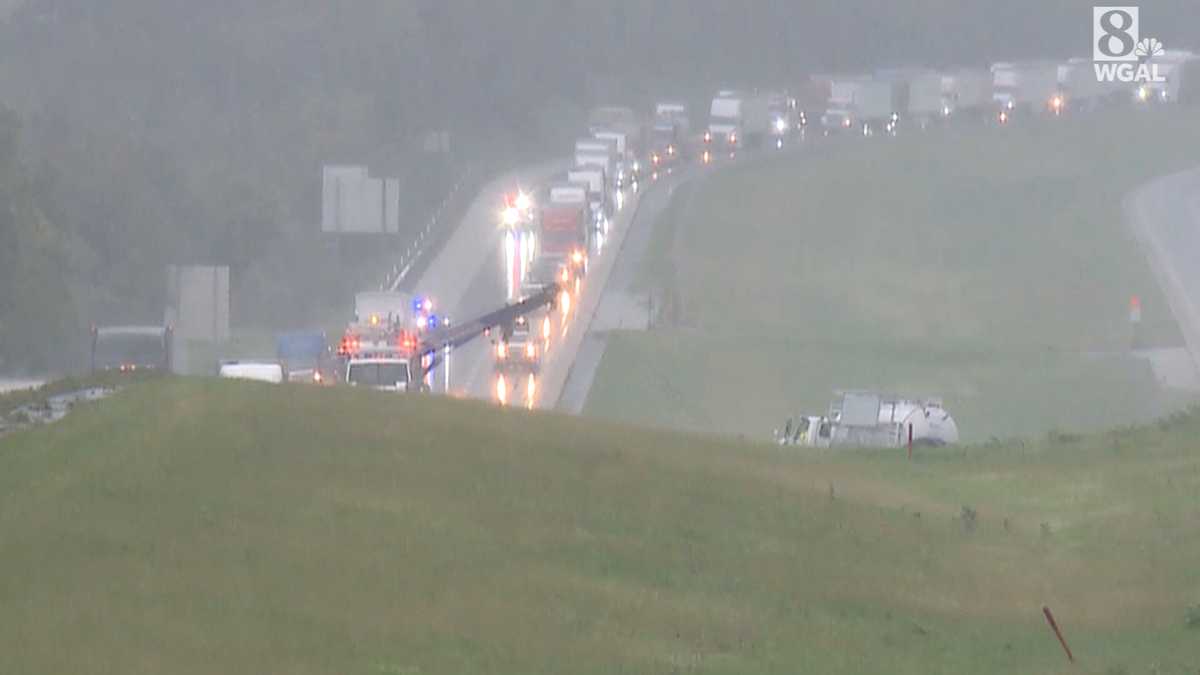 CRASH shuts down part of I-81 in Lebanon County, Pa.