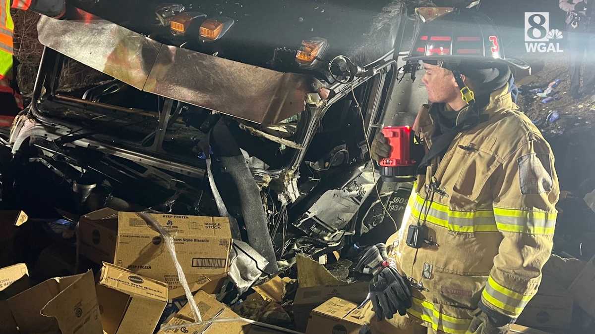 Cumberland County: Crash knocks cab off truck frame on I-81