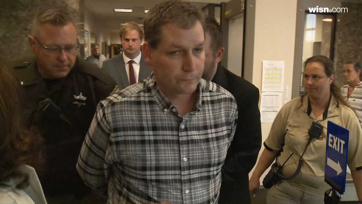 Fugitive Jonathan Pogreba taken into custody