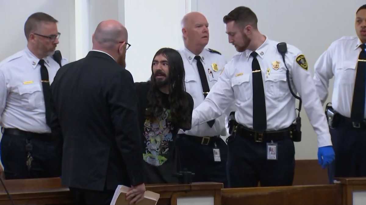 Cape Cod man held mother at knifepoint, fired at officers during ...