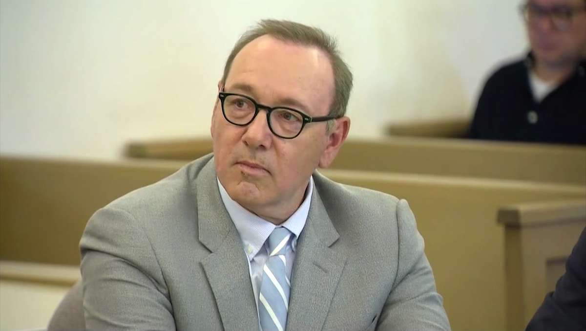 Elton John Testifies In Kevin Spaceys Sexual Assault Trial