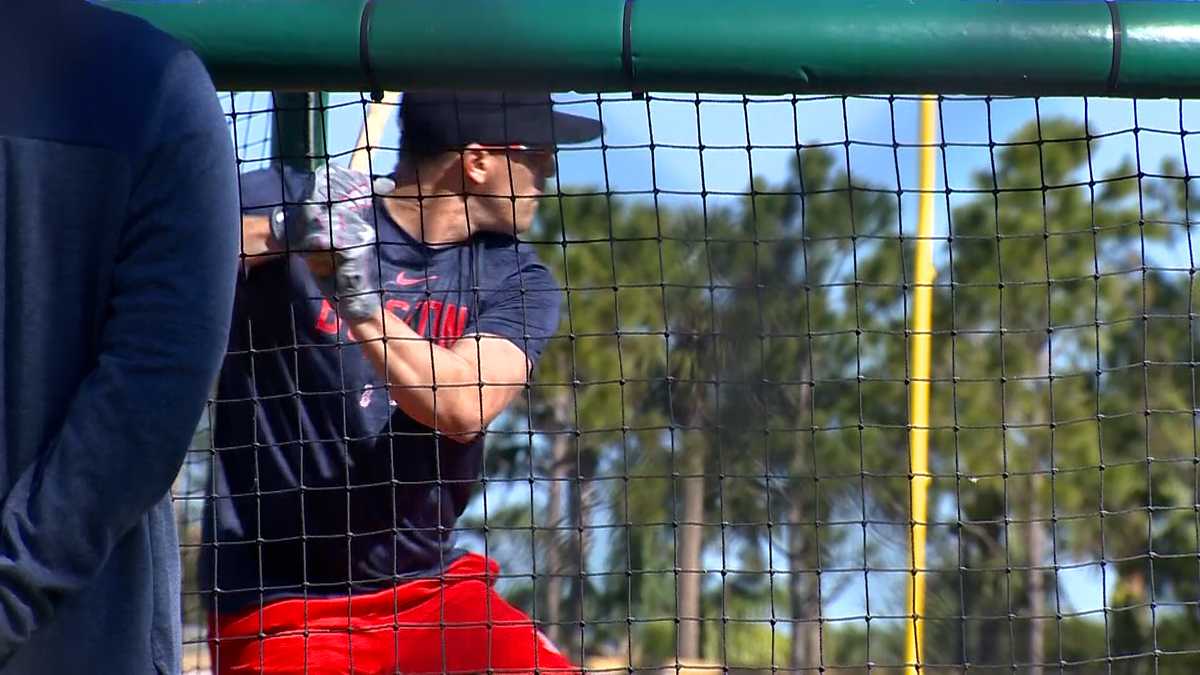 Catching up with early arrivals to Red Sox spring training