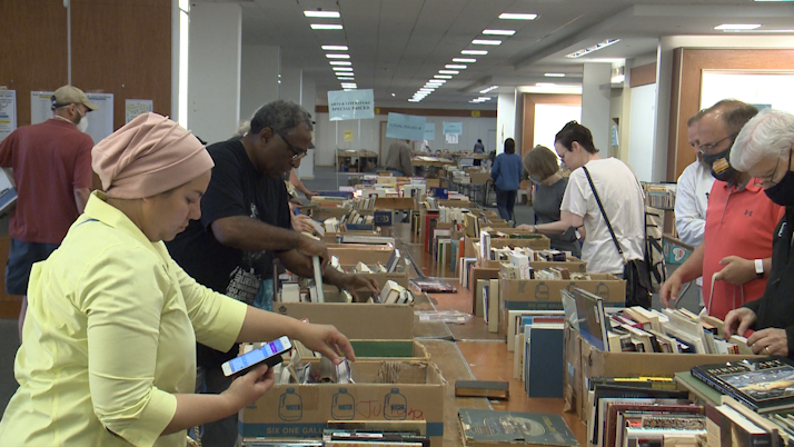 Lancaster Public Library holds annual book sale