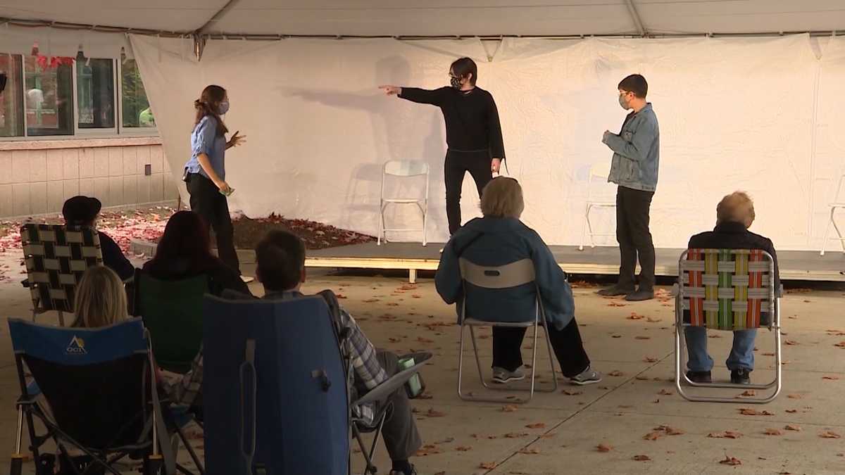 The show must go on: Mass. HS drama group performs outdoors