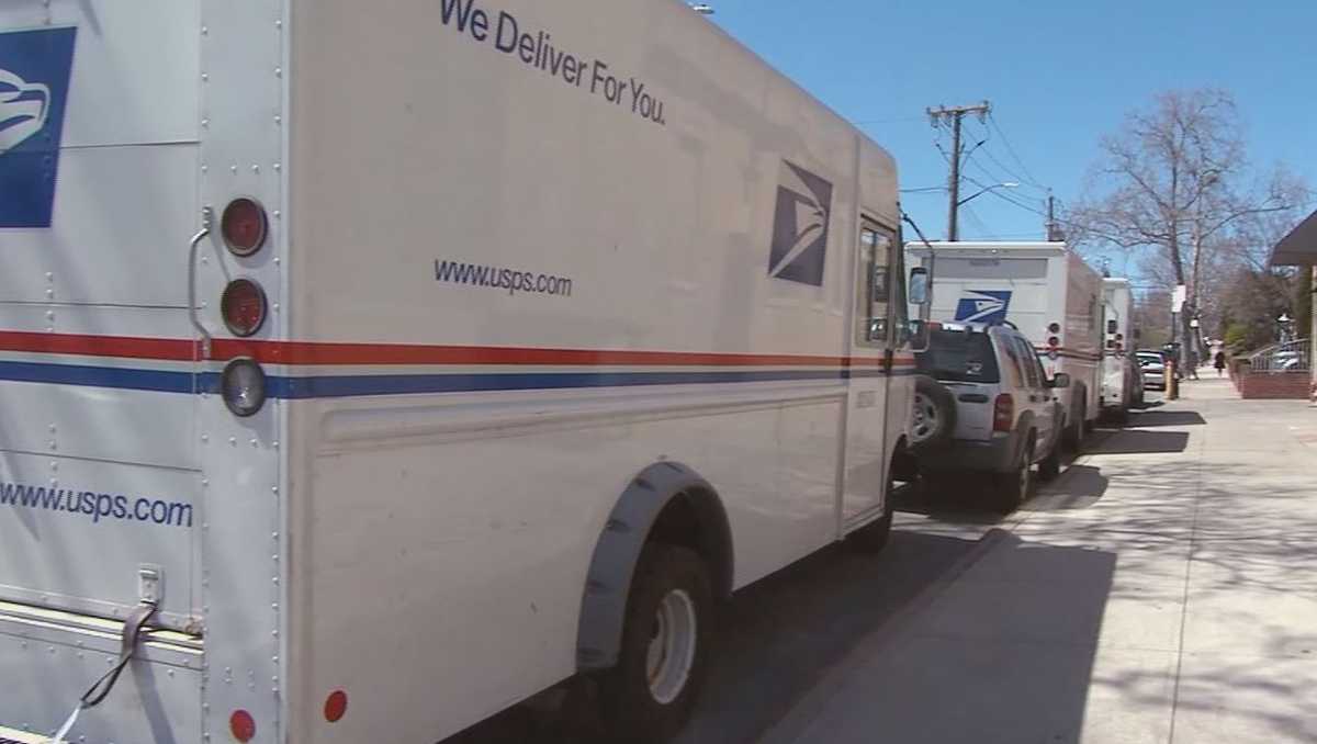 Is it safe to open mail and packages during the coronavirus outbreak?