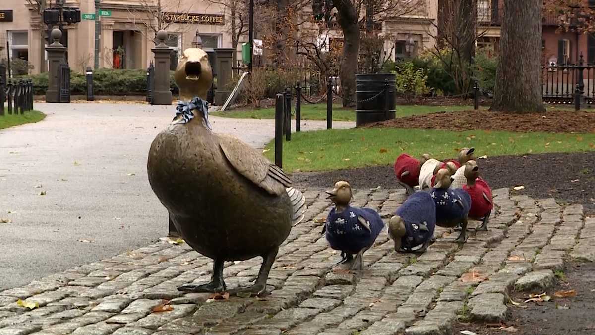 'Make Way for Ducklings' sculptor on what piece means to Boston