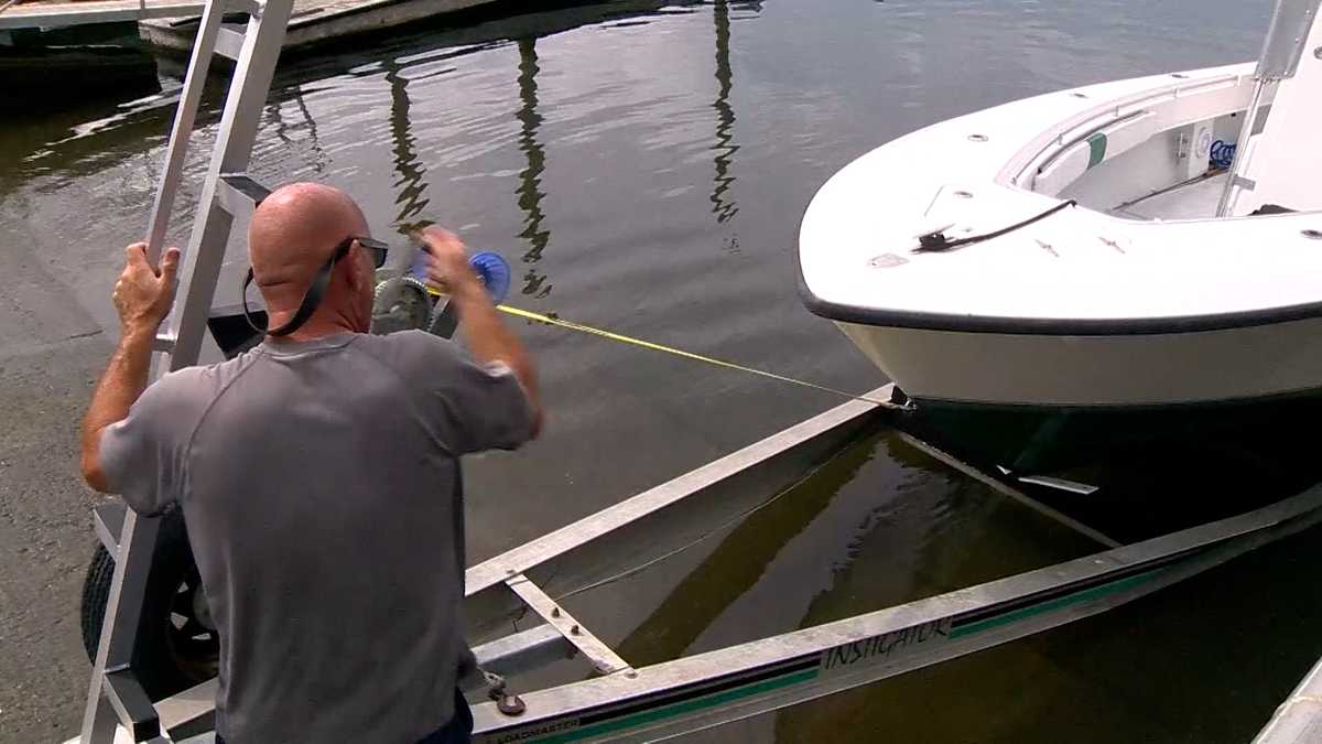 Mass. boat owners get vessels out of water ahead of Hurricane Lee