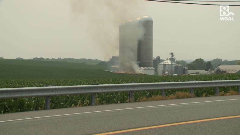 Crews called to barn fire in Lancaster County, Pa.