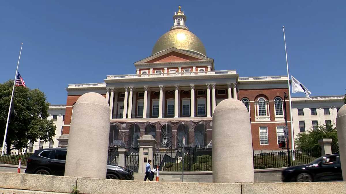 Massachusetts voters picking state representatives in election
