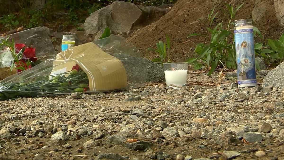 Kayaker finds body of boy who disappeared in Merrimack River