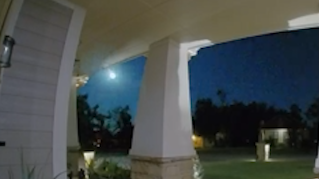 WATCH: Meteor flies over Oklahoma early Tuesday morning