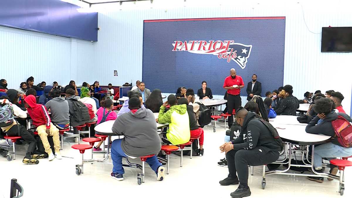 Midfield High School students introduced to new police explorer program