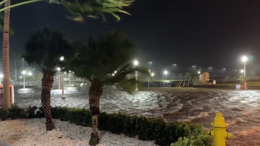 Federal aid mobilizes in wake and destruction of Hurricane Milton