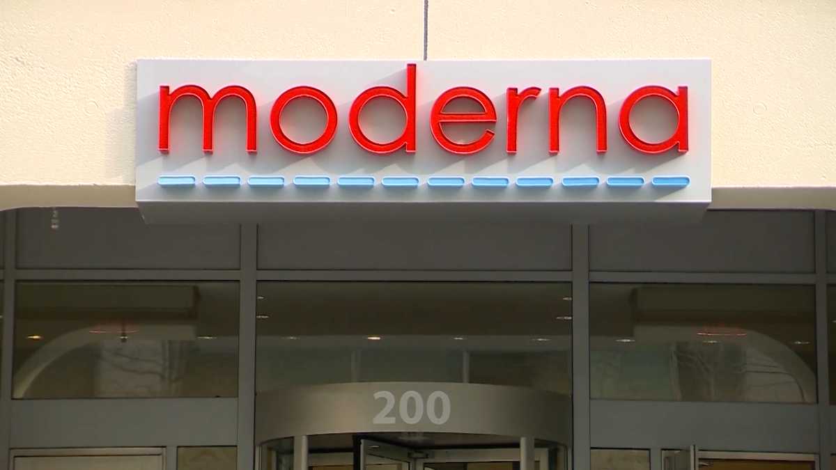 Moderna gives first doses of COVID-19 vaccine to participants under 18 ...