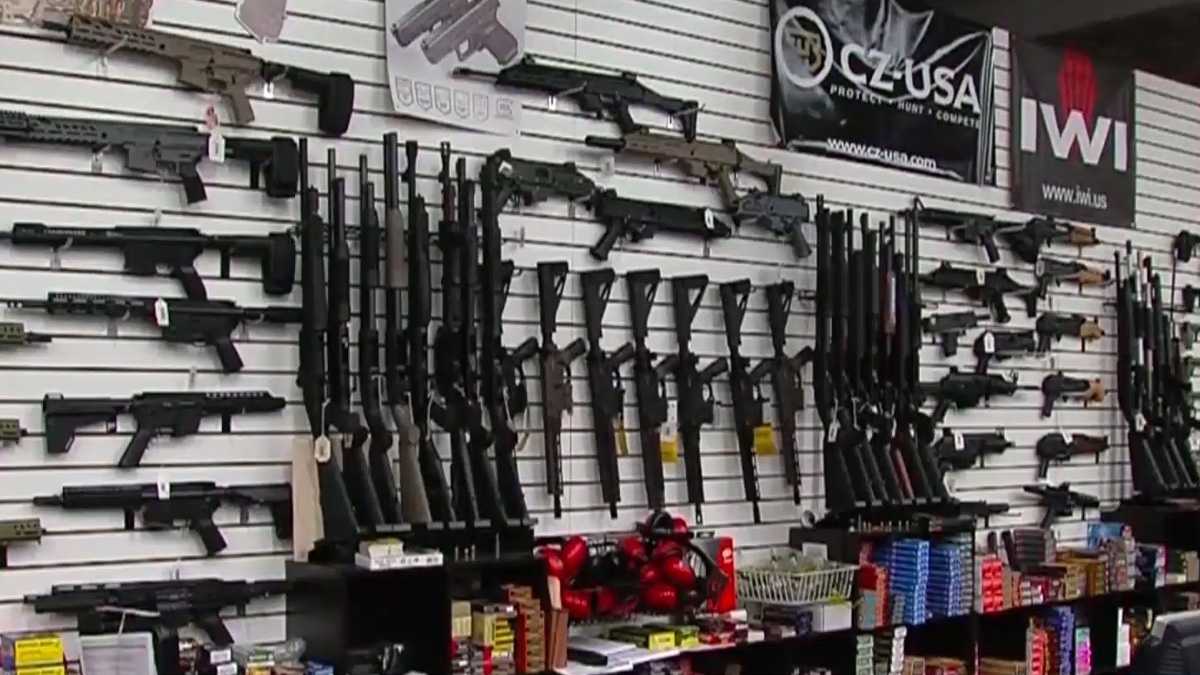 Florida congressman introduces new bill that could help prevent illegal gun resale