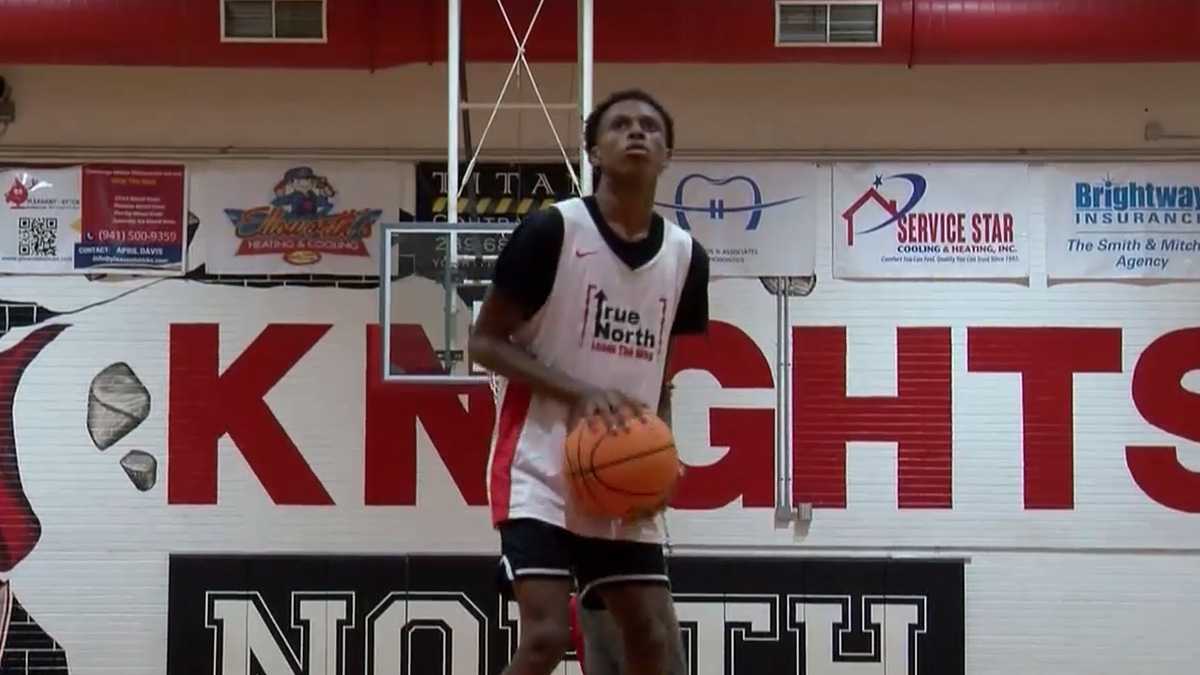 North Fort Myers's Isaiah Newson scores 1,000th point as only a sophomore