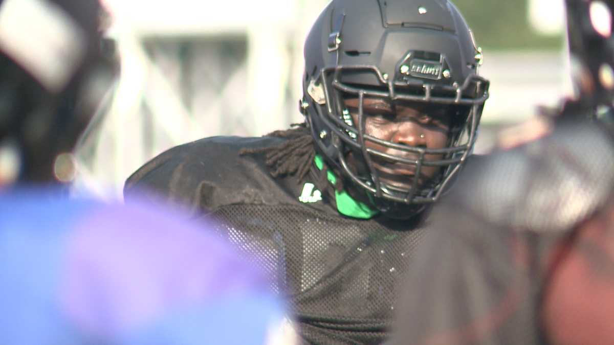 Octavious Oxendine is entering his senior season.