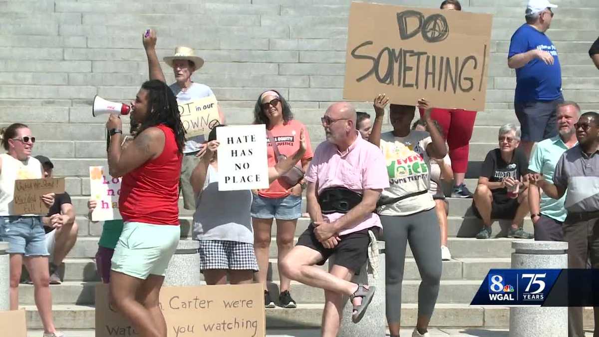 Rally for peace held at PA state capitol after neo-Nazi march